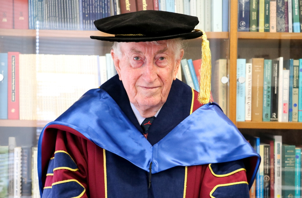 Professor Peter Doherty awarded Honorary Doctorate from Macau ...