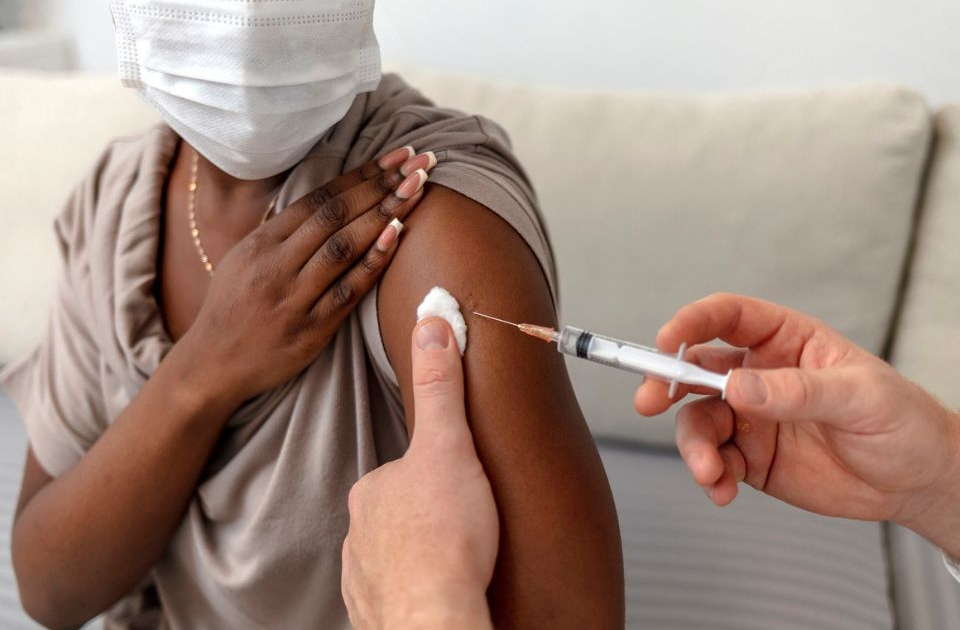 COVID-19 vaccine builds powerful immune response in First Nations ...