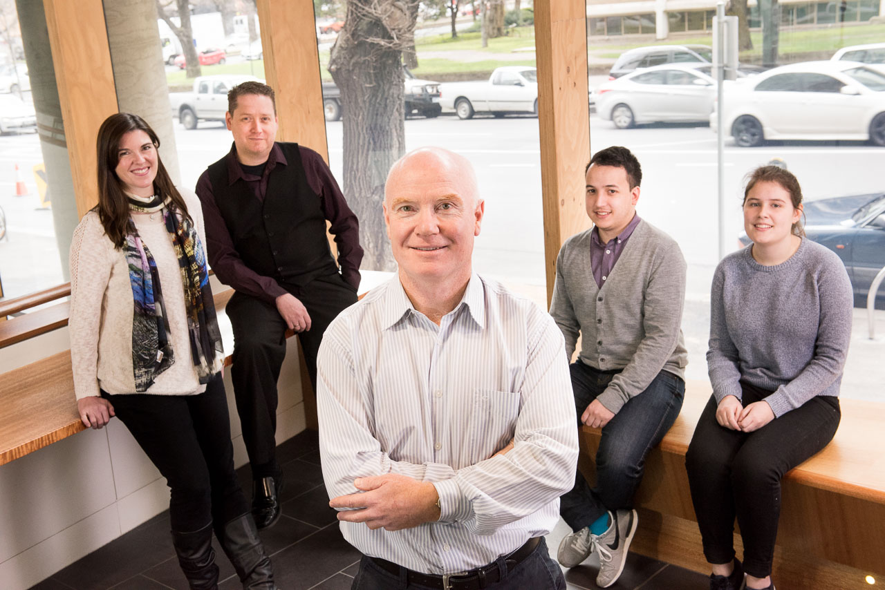 Associate Professor Bruce Thorley | Doherty Website